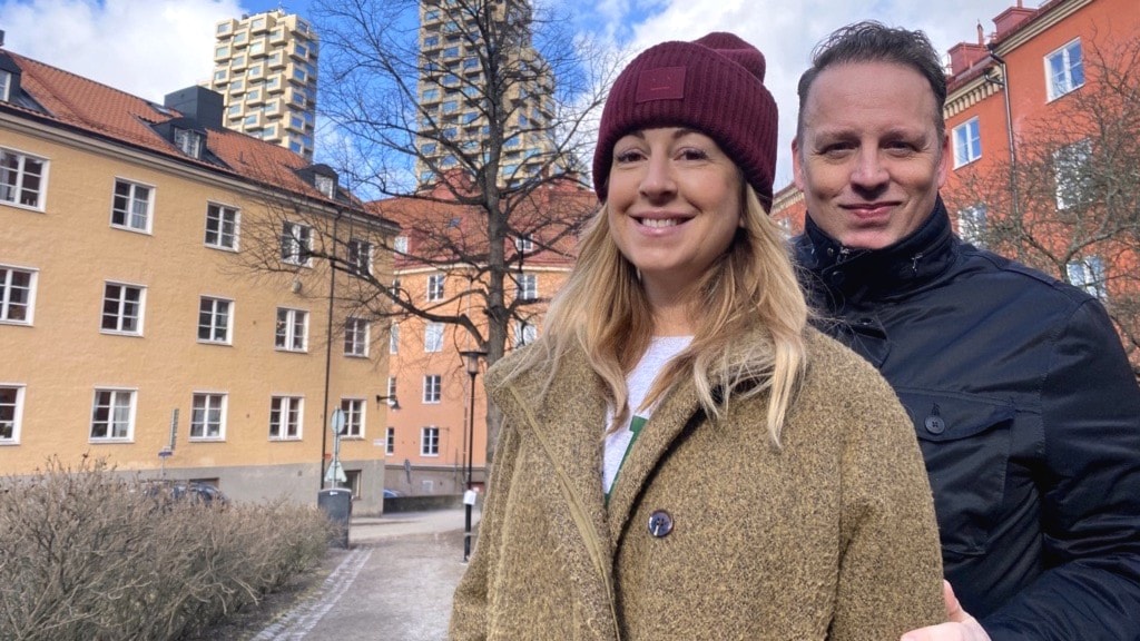 Fick stort kontrakt på ofärdigt manus om penthousefest i Norra tornen ...