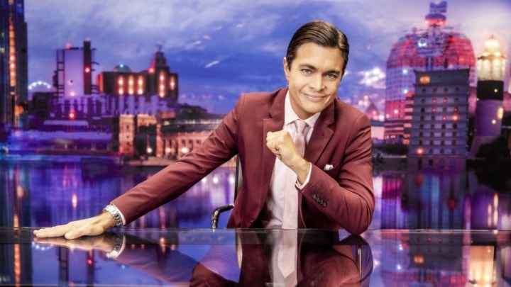Messiah Hallberg ny programledare för SVT:s "Svenska nyheter ...