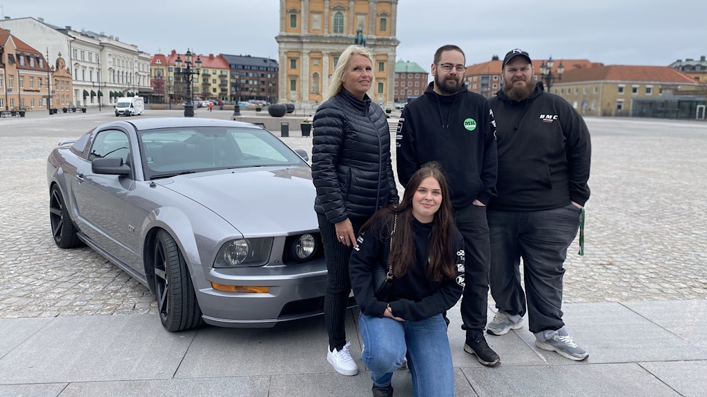 De vill sprida motorhobbyn – anordnar Motordag på torget | Sveriges Radio