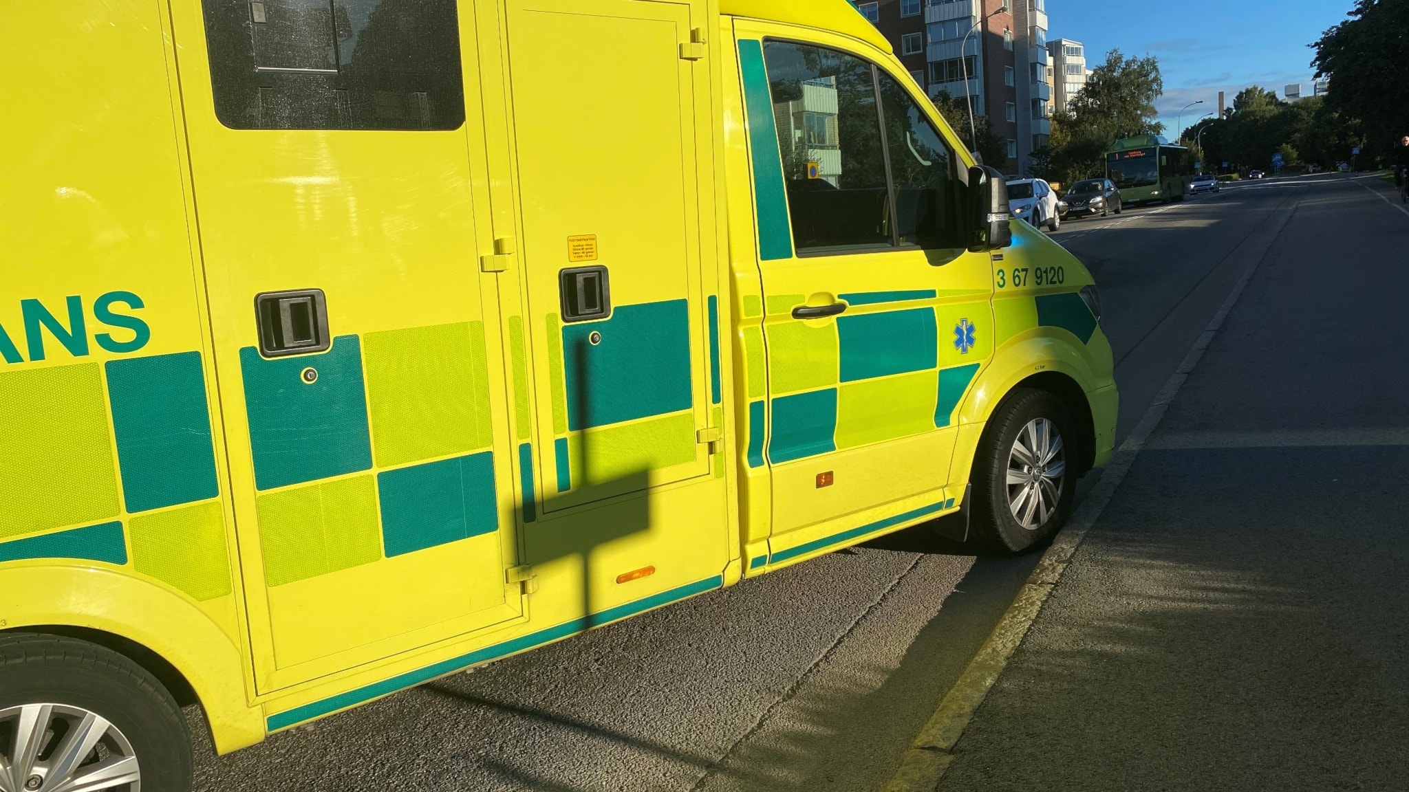 Pojke på cykel påkörd av personbil i centrala Växjö - P4 Kronoberg ...