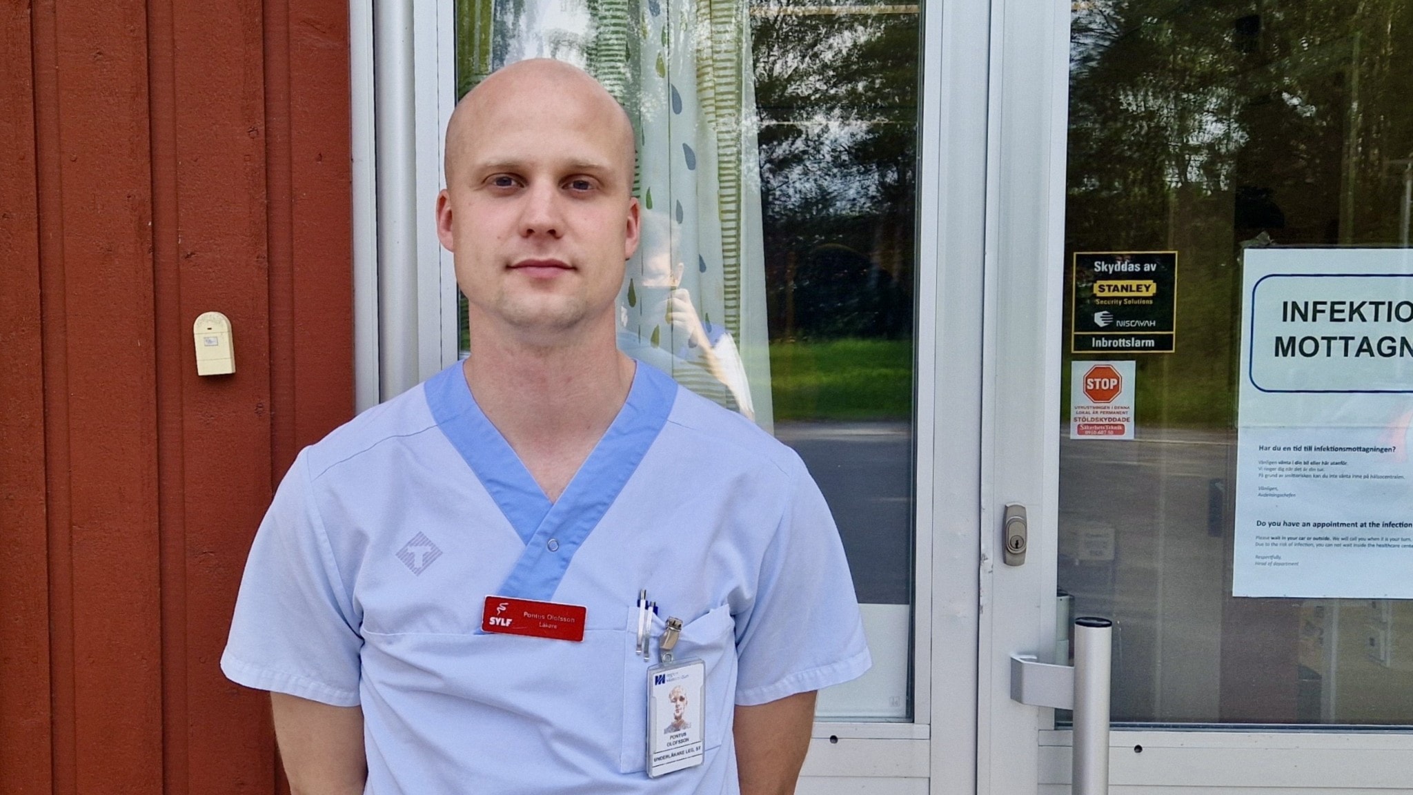 Läkaren Pontus får färre patientbesök under vårdstrejken - P4 ...