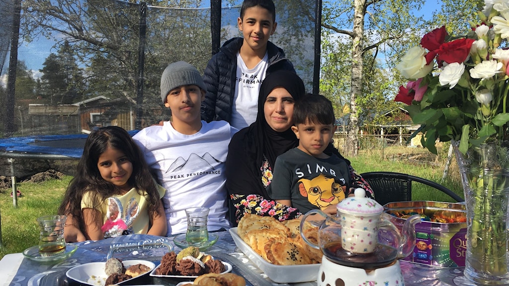 Eid firas med kalas och presenter - P4 Västernorrland | Sveriges Radio
