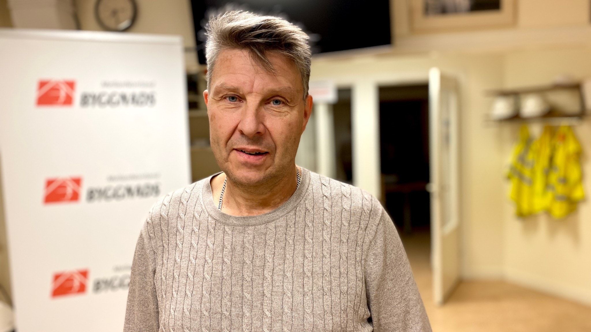 Byggnads kritiska mot domen om hissolyckan i Sundbyberg | Sveriges Radio