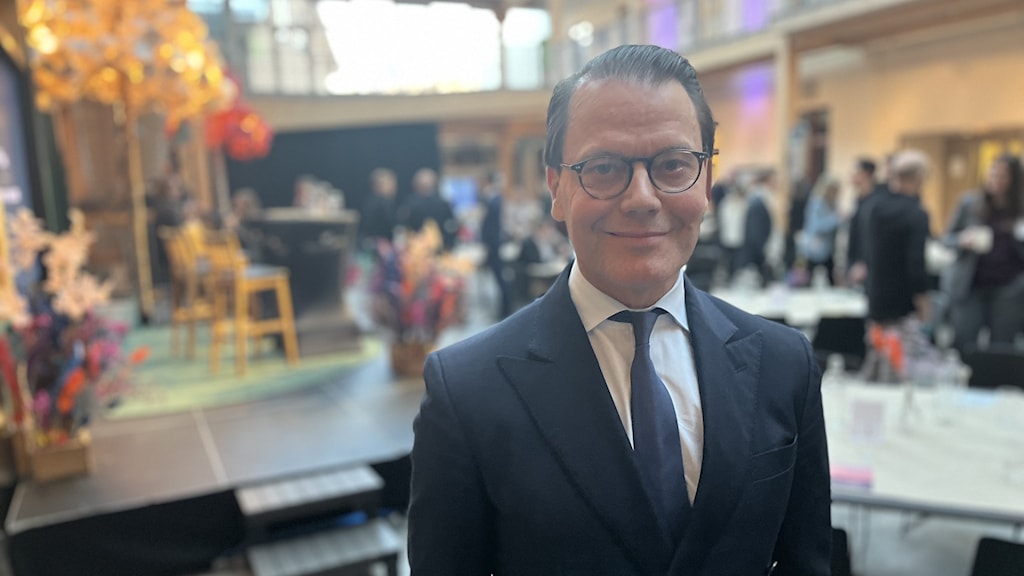 Prins Daniel inspirerar unga entreprenörer i Sundsvall - P4 ...