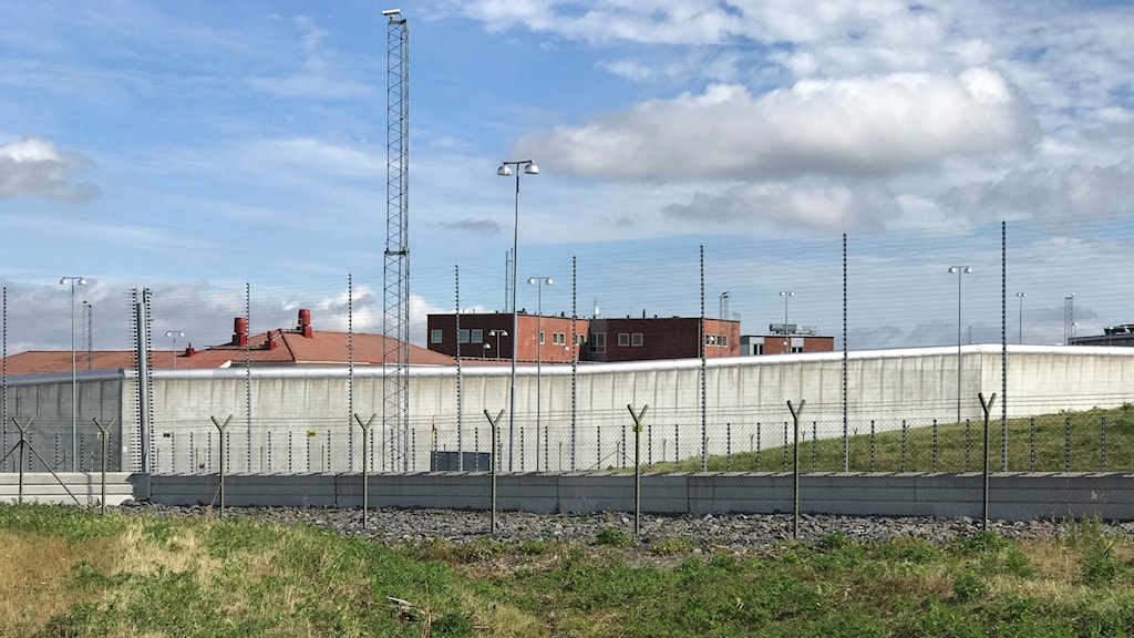 Kriminalvårdare på Saltviksanstalten i Härnösand allvarligt misshandlad ...