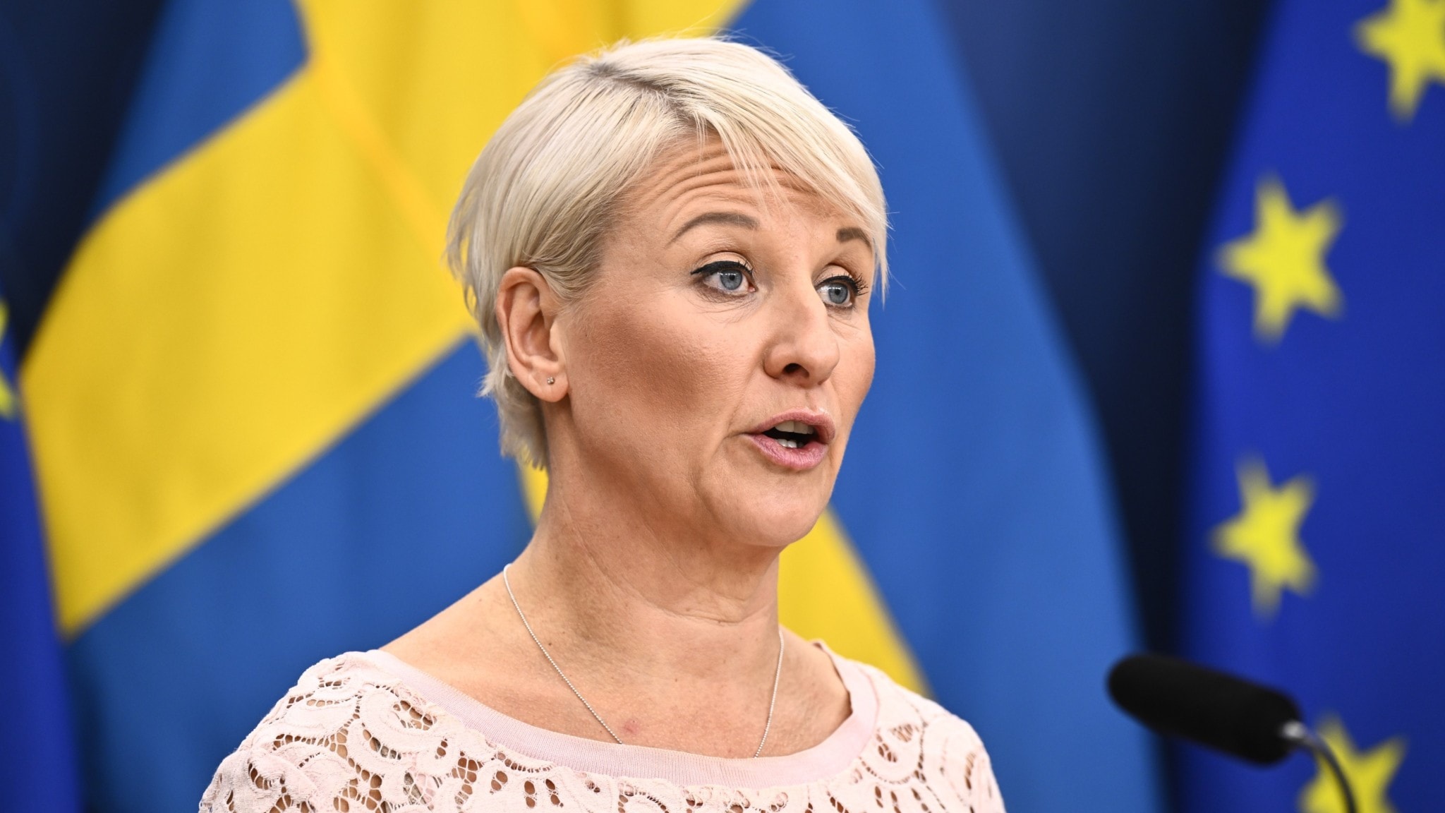 Moderaterna vill lagstifta om god mat till äldre. | Sveriges Radio