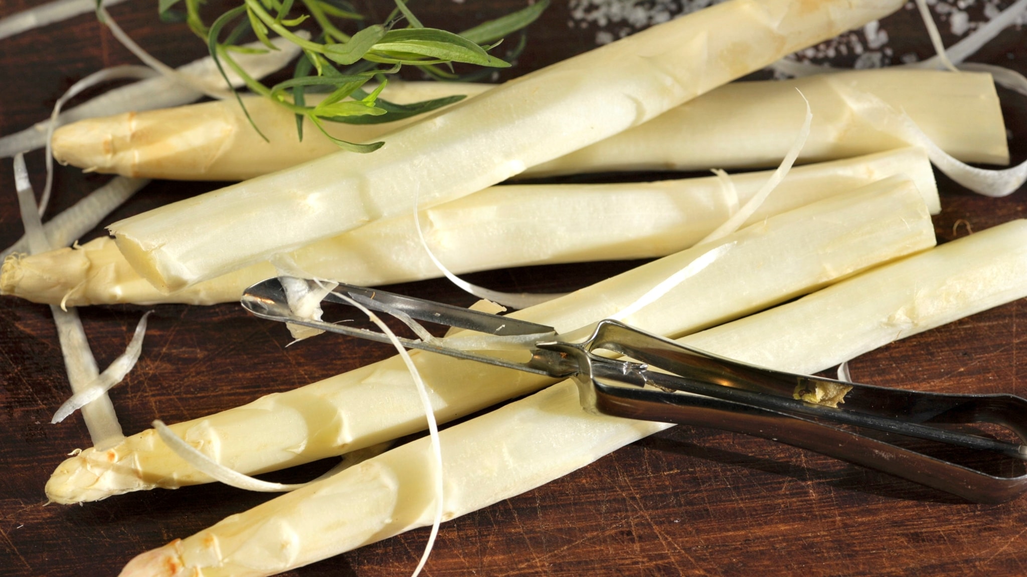 Recept: Inkokt vit sparris - P4 Uppland | Sveriges Radio