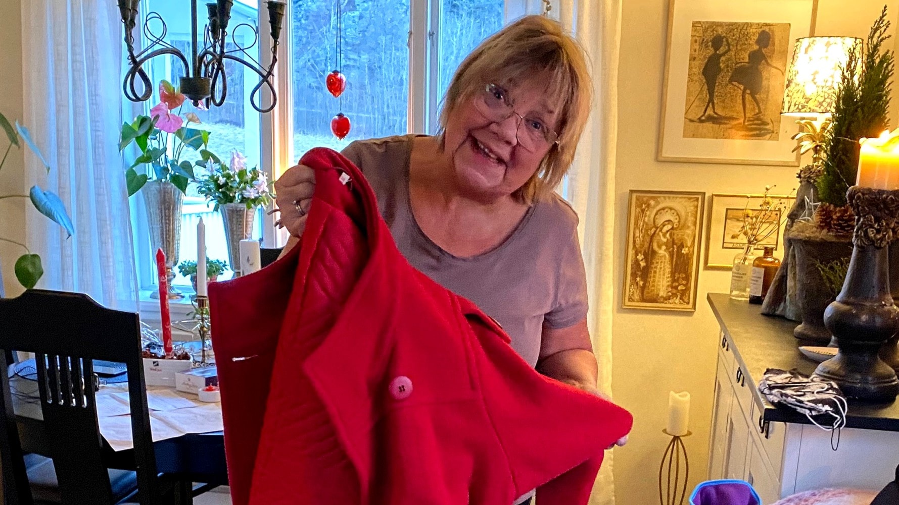 Aina skickar paket till Ukraina: ”Tycker att vi ska dela med oss ...