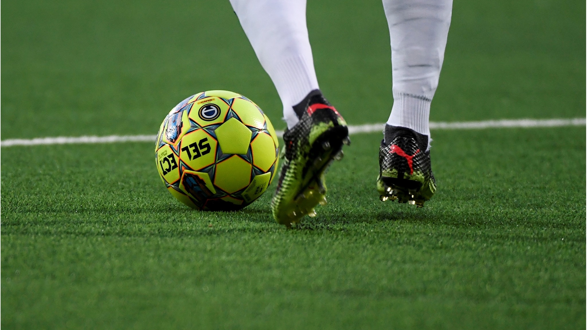 Fotbollsmatch urartade – domaren bröt matchen - P4 Väst | Sveriges Radio