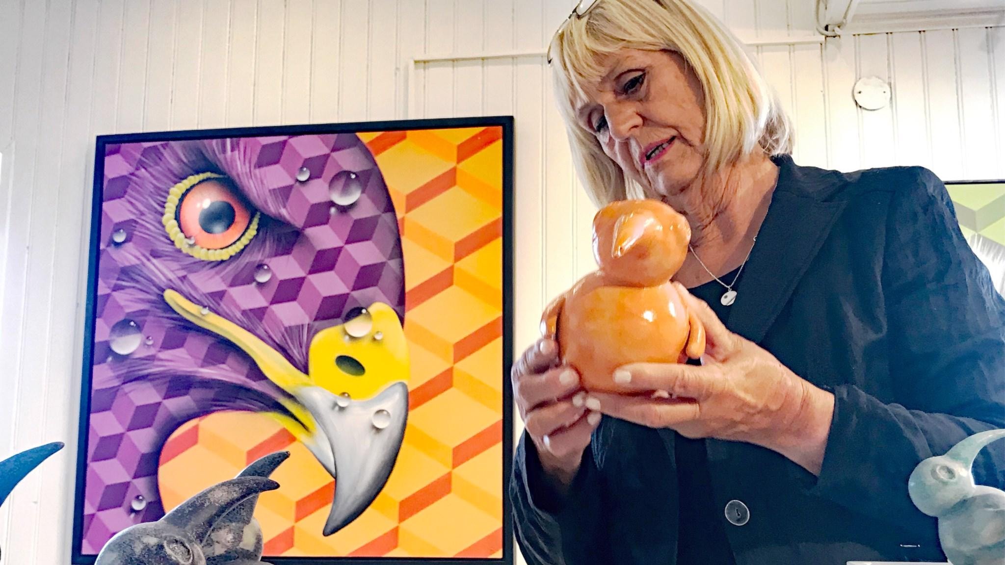 Färgglad street art ställs ut i Vilshärad | Sveriges Radio