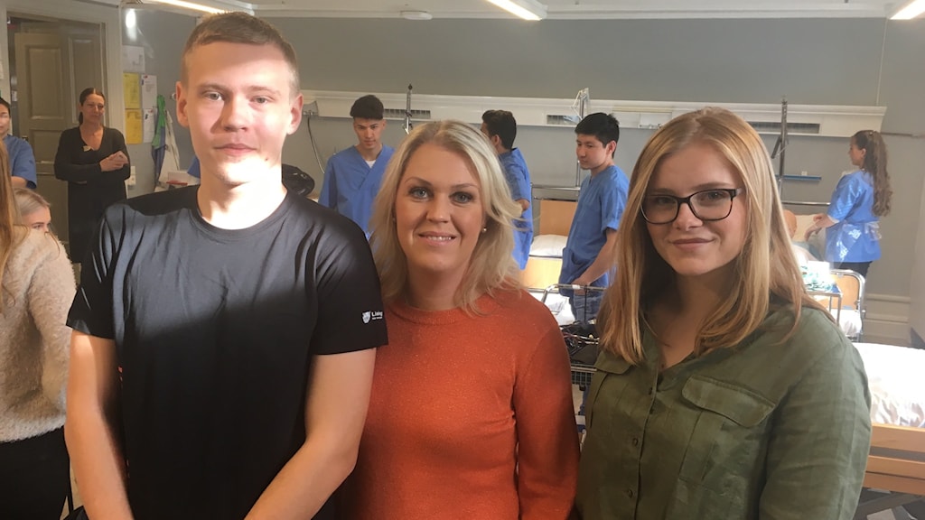 Socialministern: Gör utbildningar inom vården mer attraktiva - P4 ...