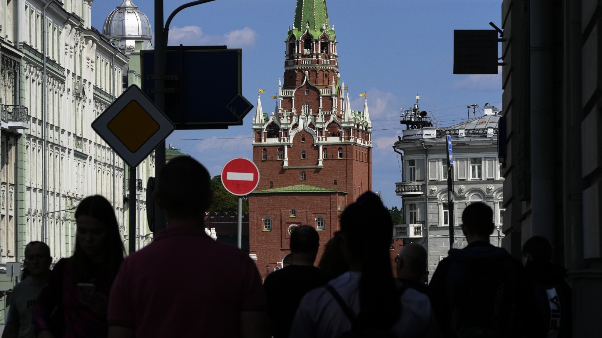Sweden keeping a close eye on what's happening in Russia - Radio Sweden ...