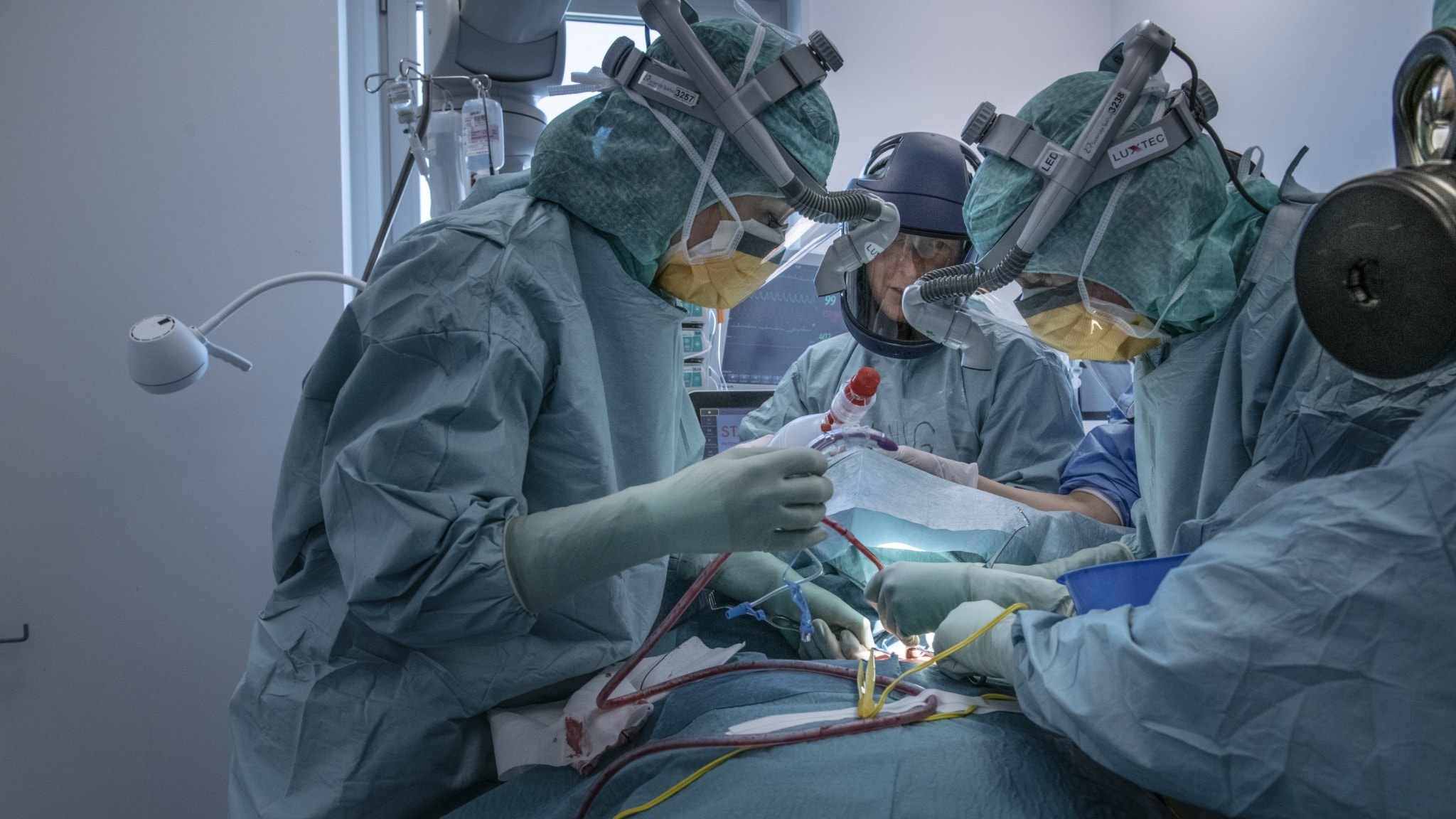 Pandemic continues to mean delays for non-emergency surgery - Radio ...