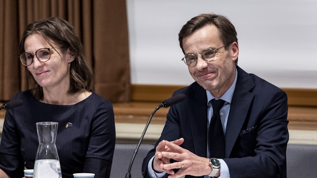 Kristersson in Brussels for EU energy crisis summit - Radio Sweden ...