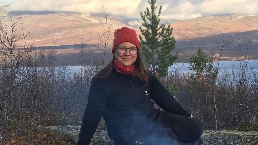 Elin Marakatt: "lea hui deaŧalaš ahte sámi girječállit besset oidnosii ...