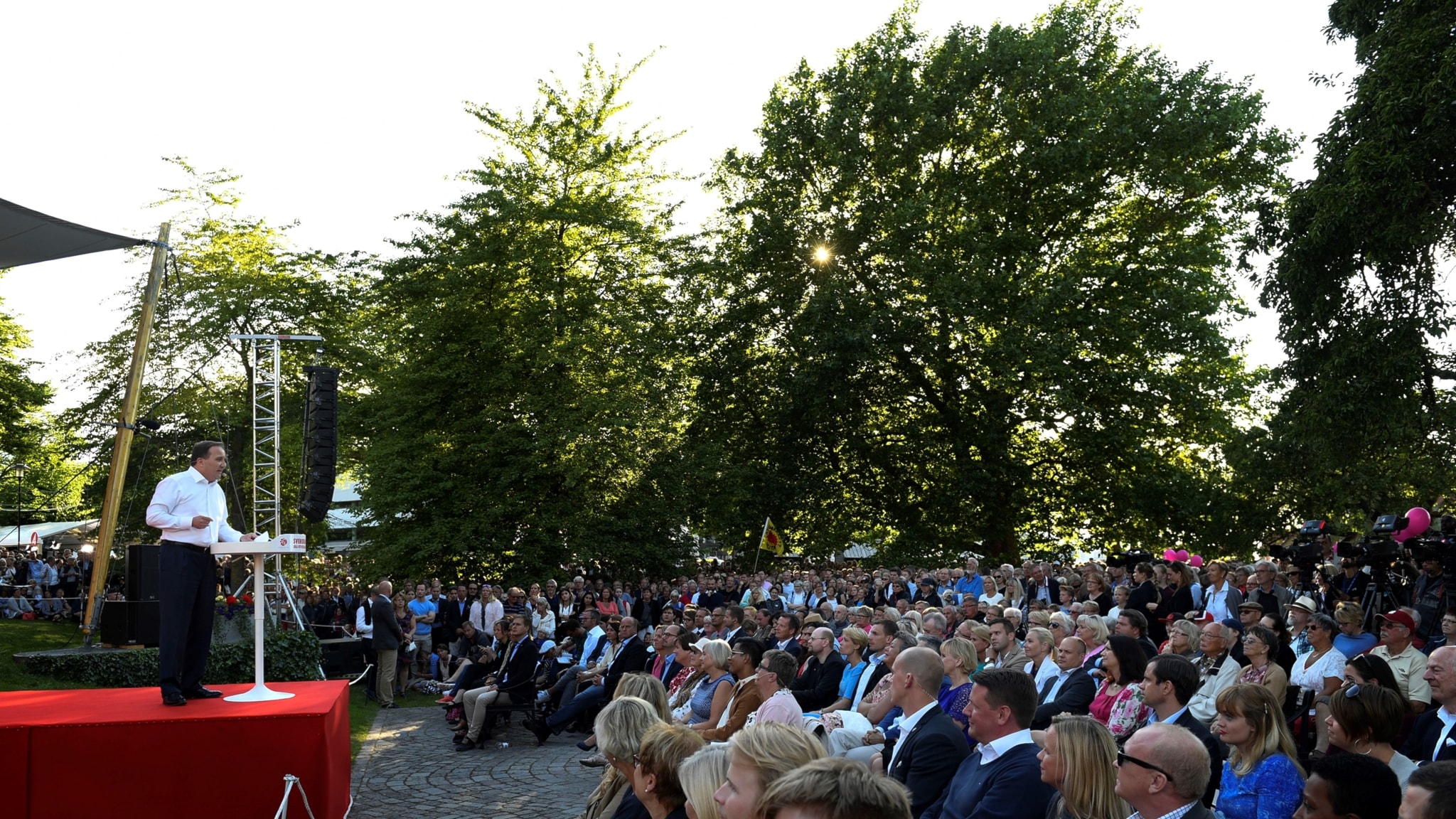 Alla partiledare kommer till politikerveckan i Järva - Radio Sweden på ...
