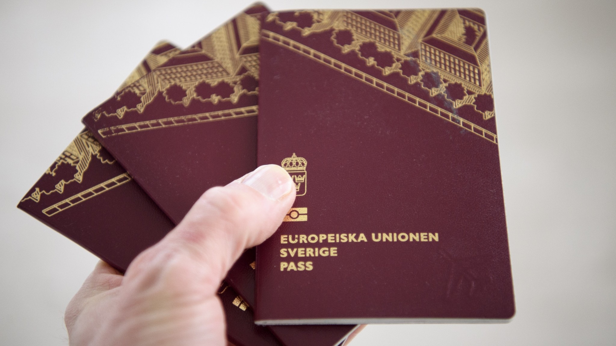 1 500 nya pass har förstörts – hämtades aldrig ut - P4 Digitalt ...