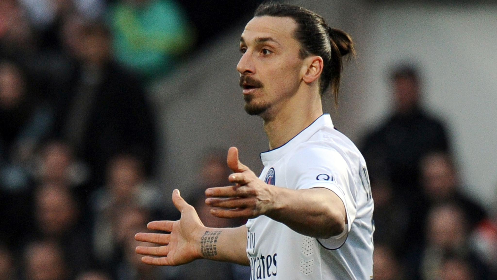 Zlatan to miss first leg of Champions League Q/F - Radio Sweden ...