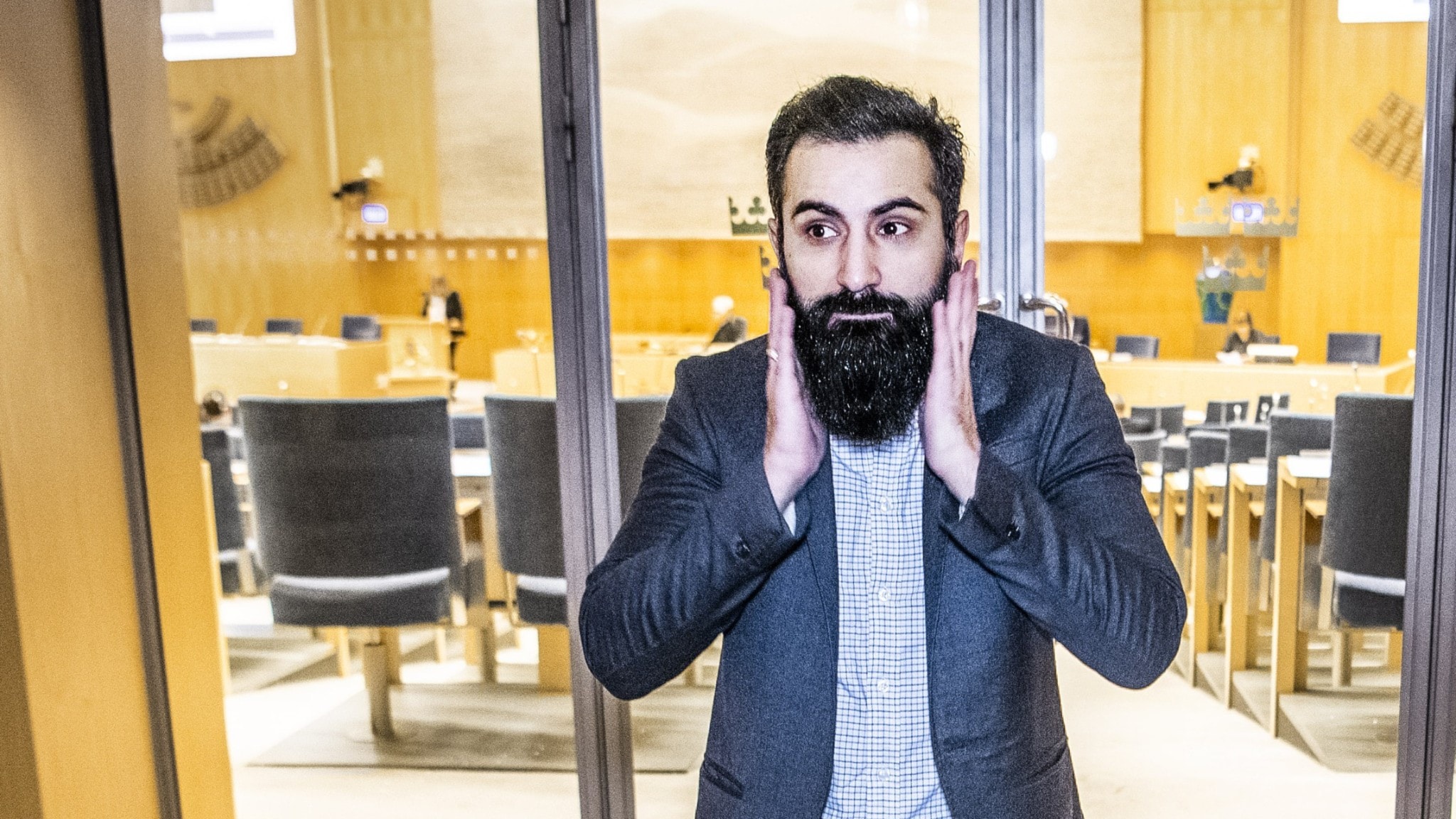 Moderaterna avslutar internutredningen om Hanif Bali - Nyheter (Ekot ...