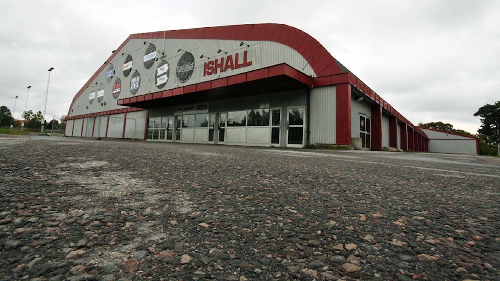Västervik får vänta på ny ishall - P4 Kalmar | Sveriges Radio
