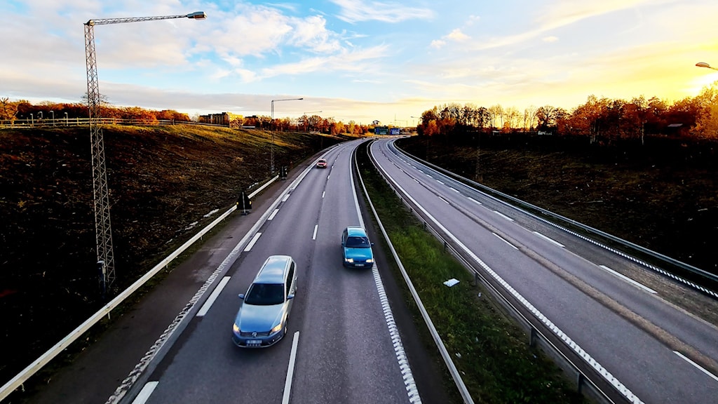 Bilist misstänkt för vårdslöshet efter olycka på E22 - P4 Kalmar ...