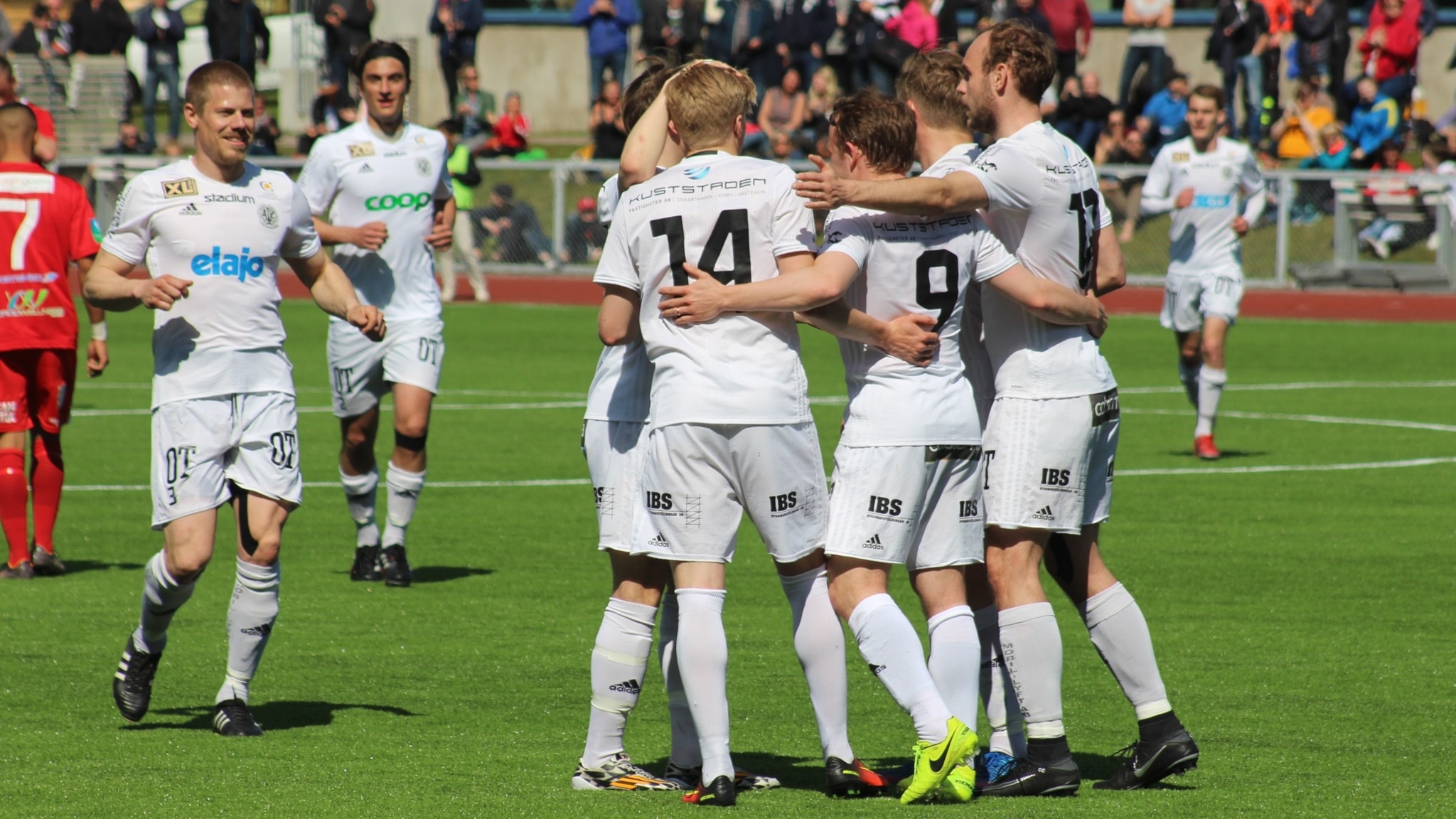 Oskarshamns AIK slog Assyriska BK - P4 Kalmar | Sveriges Radio