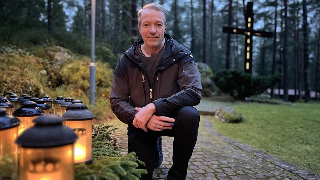 Thomas hjälper till och tänder ljus under allhelgonahelgen - P4 ...
