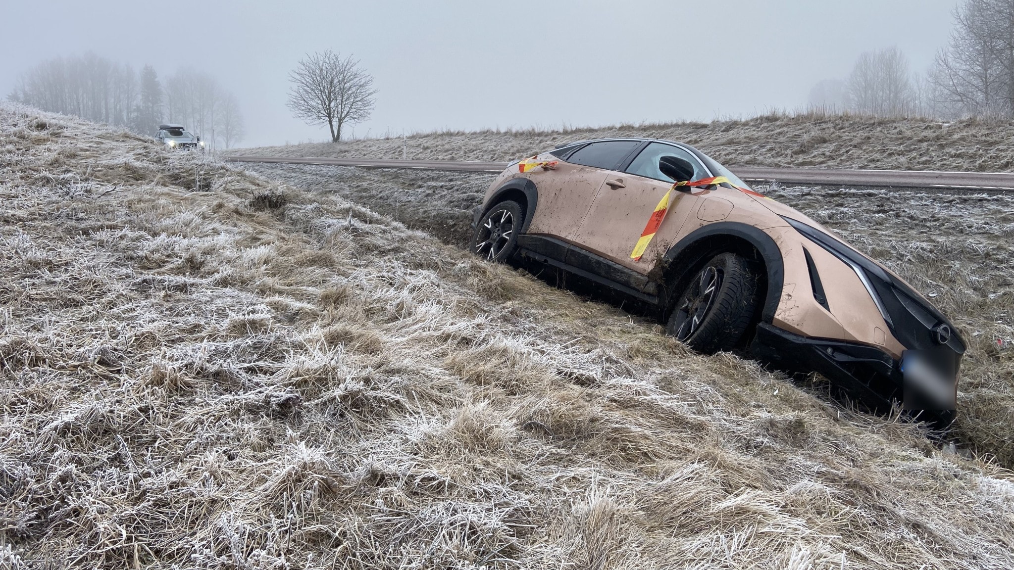 Lastbil och personbil inblandade i olycka på E45 - P4 Värmland ...