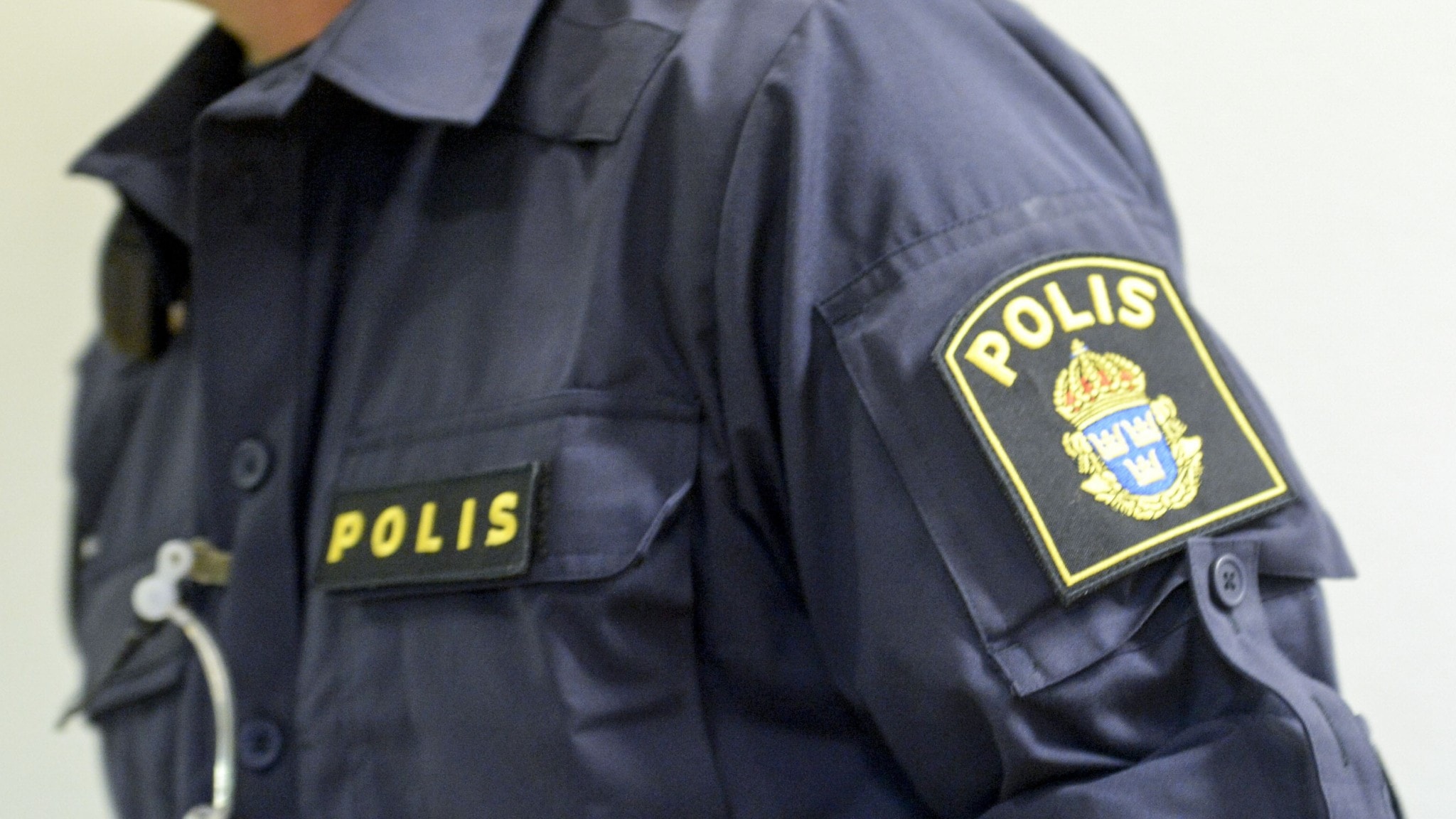 Riktiga poliser slog till mot falska poliser | Sveriges Radio