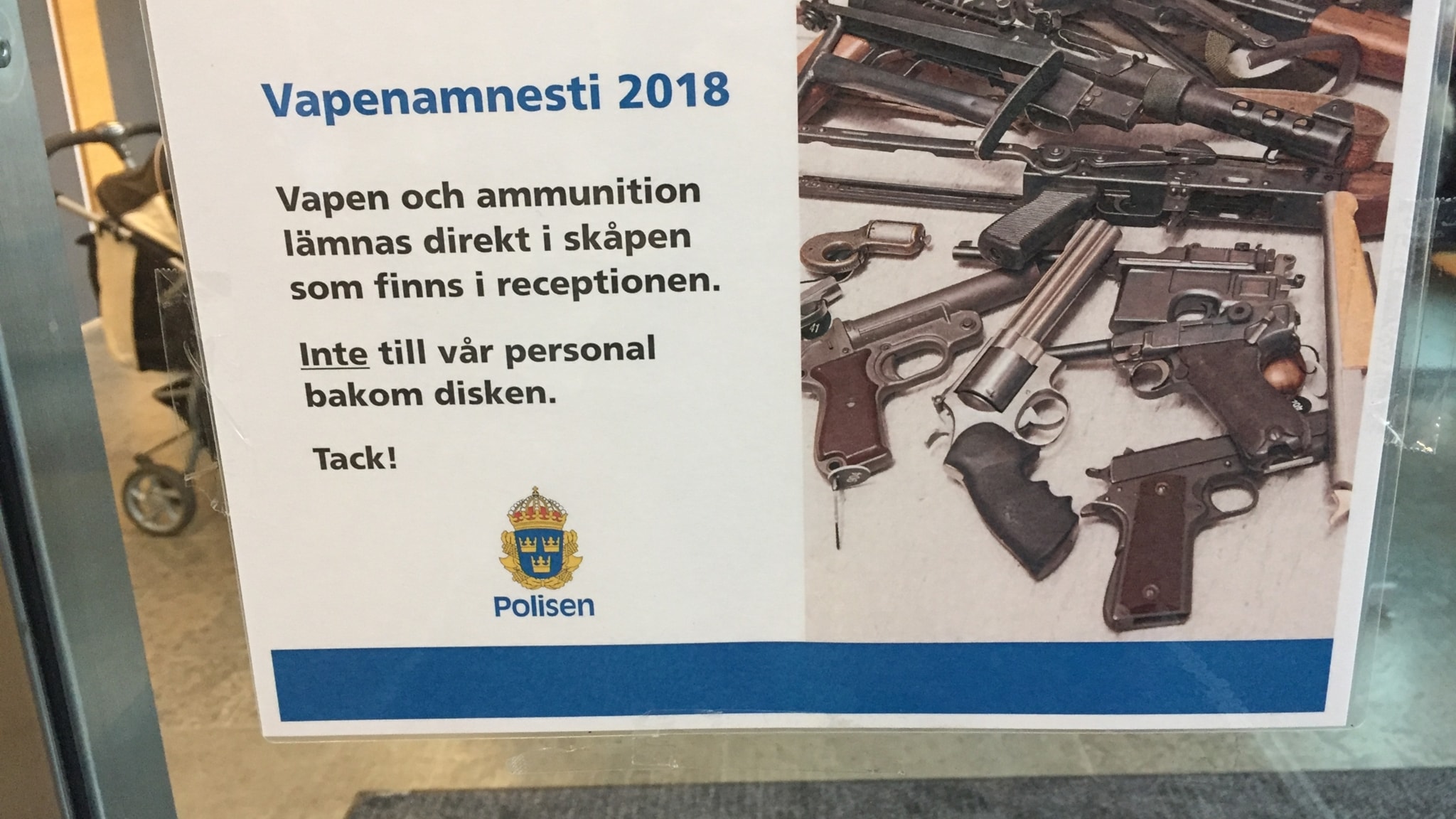 Många anhöriga lämnar in gamla vapen | Sveriges Radio