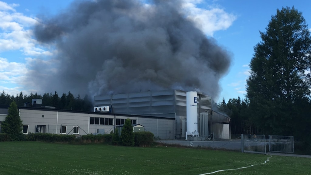 Branden i Hova släckt - P4 Skaraborg | Sveriges Radio