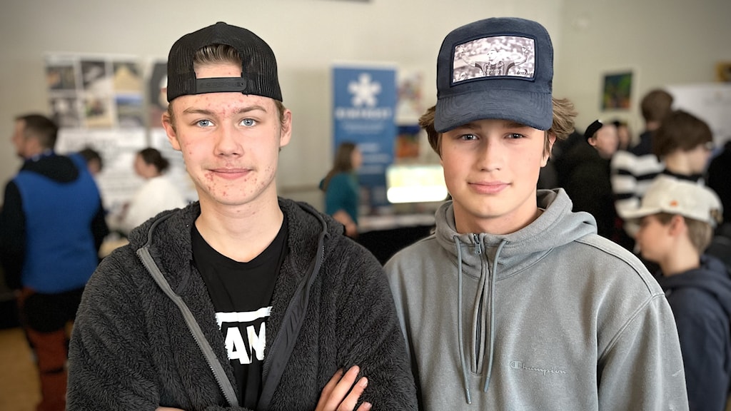 Erik, 14, är inte rädd för att bli ersatt av AI i framtiden - P4 ...