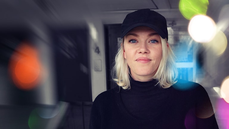 Låtskrivaren, musikproducenten och popsångerskan Ana Diaz steg in i ...